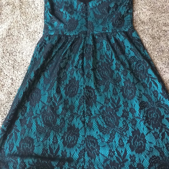 Sweet Storm | Dresses | Floral Lace Green Black Shortsleeve Small Dress ...